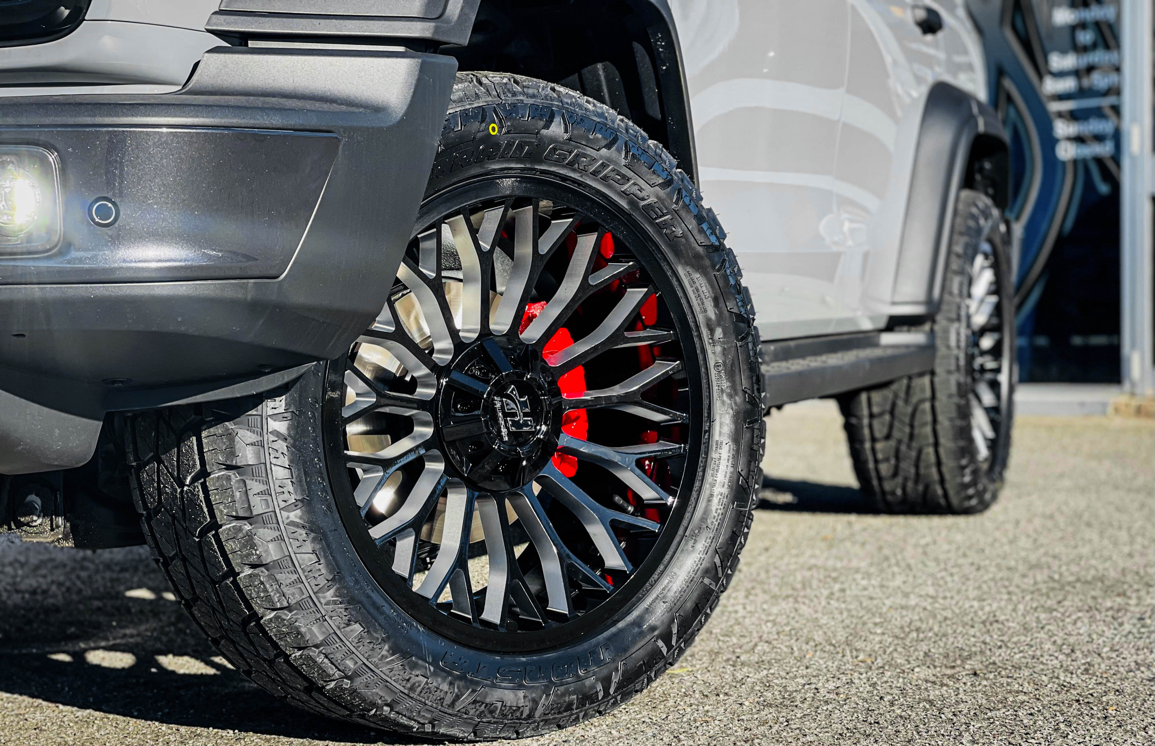 great wall tank 300 hussla hybrid gloss black diamond milled wheel #19142