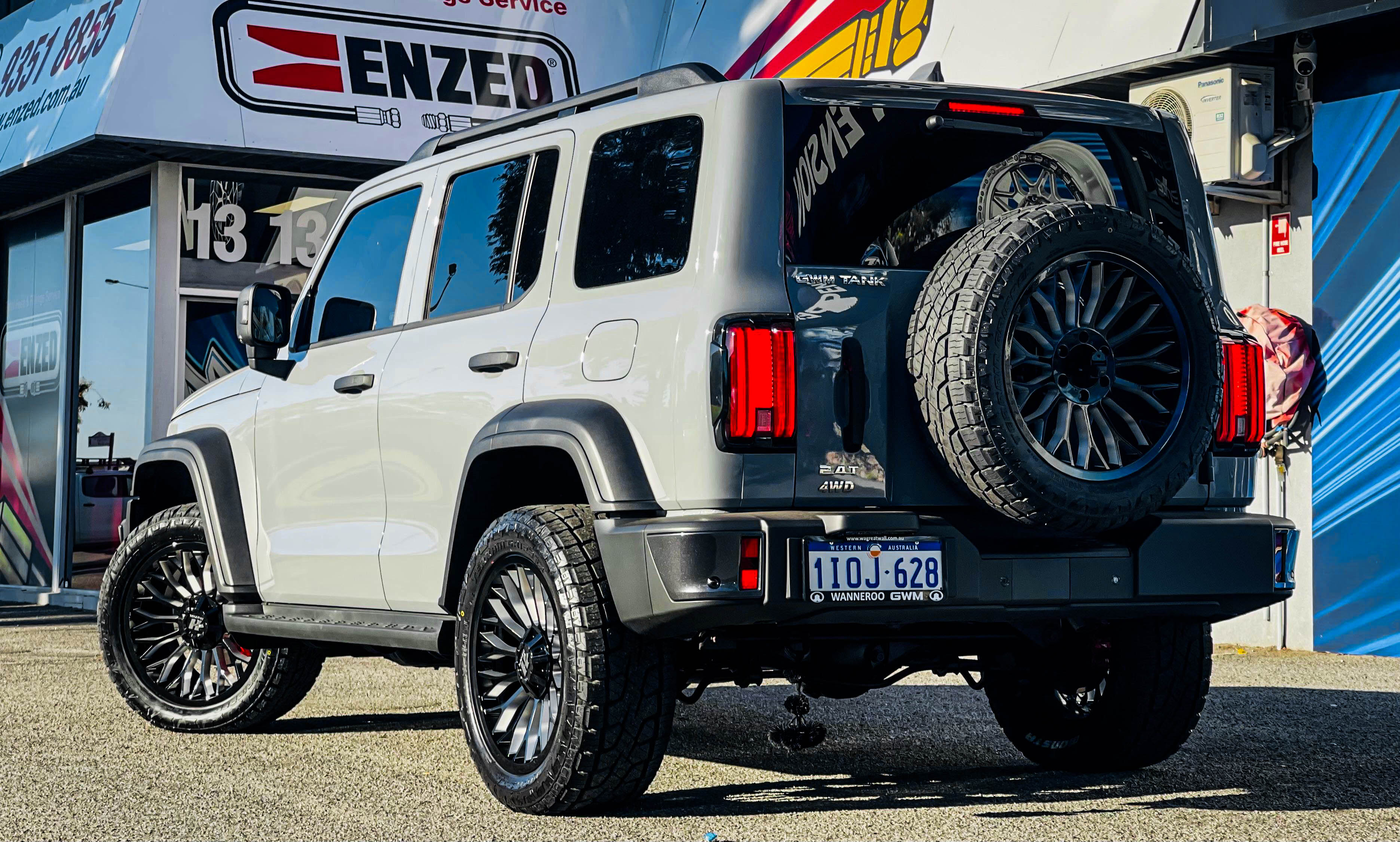 great wall tank 300 hussla hybrid gloss black diamond milled wheel #19142