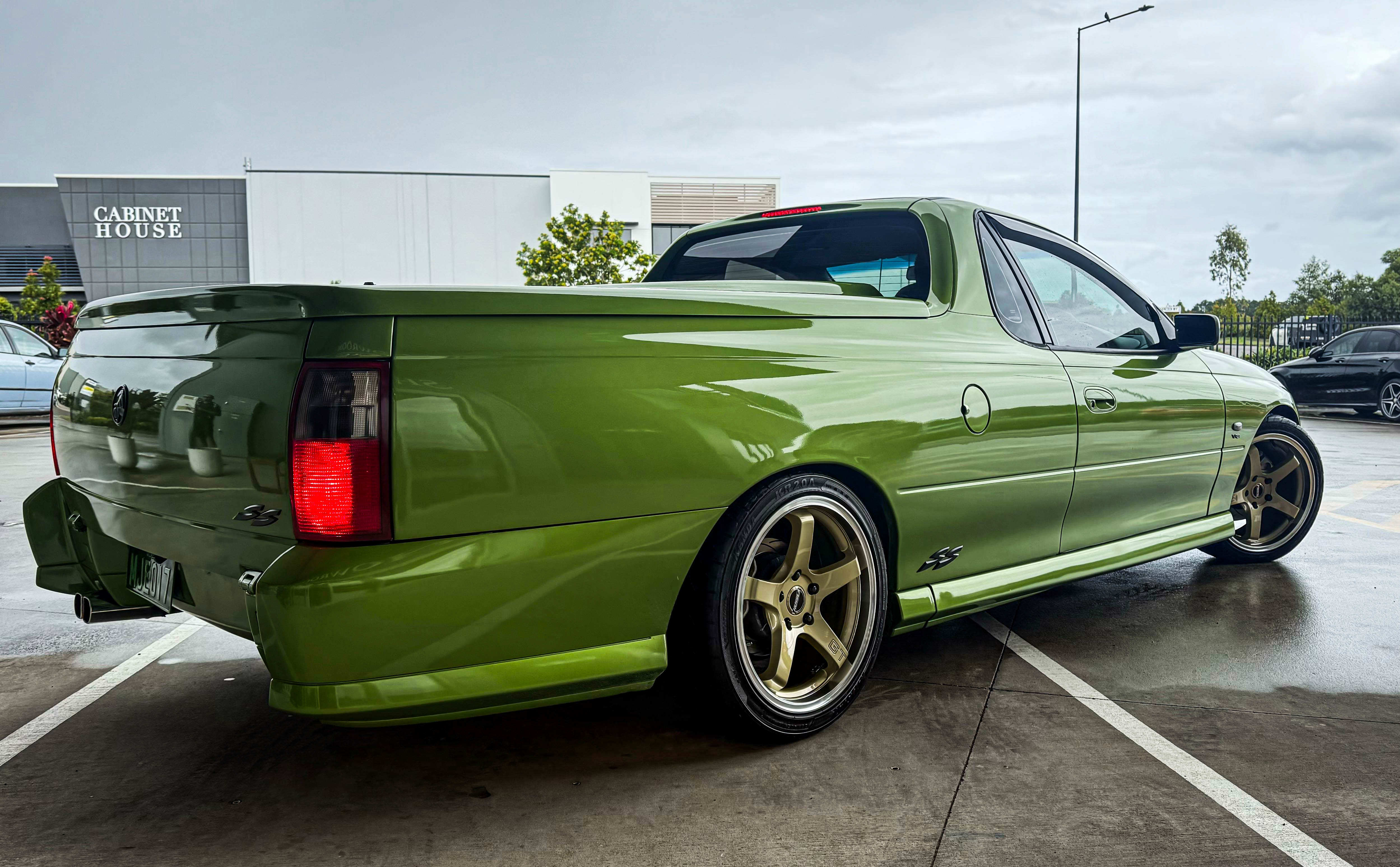 holden commodore ute hussla gt gold polished lip wheel #19288