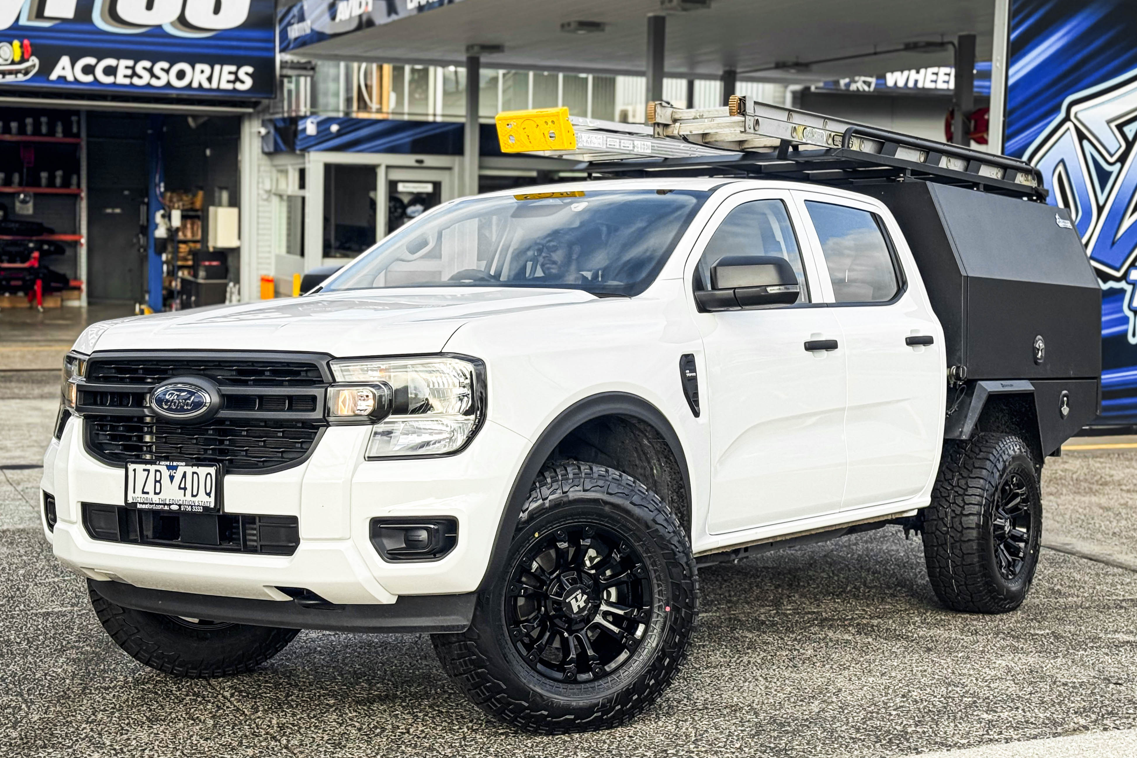 ford ranger hussla ambush full gloss black wheel #19383