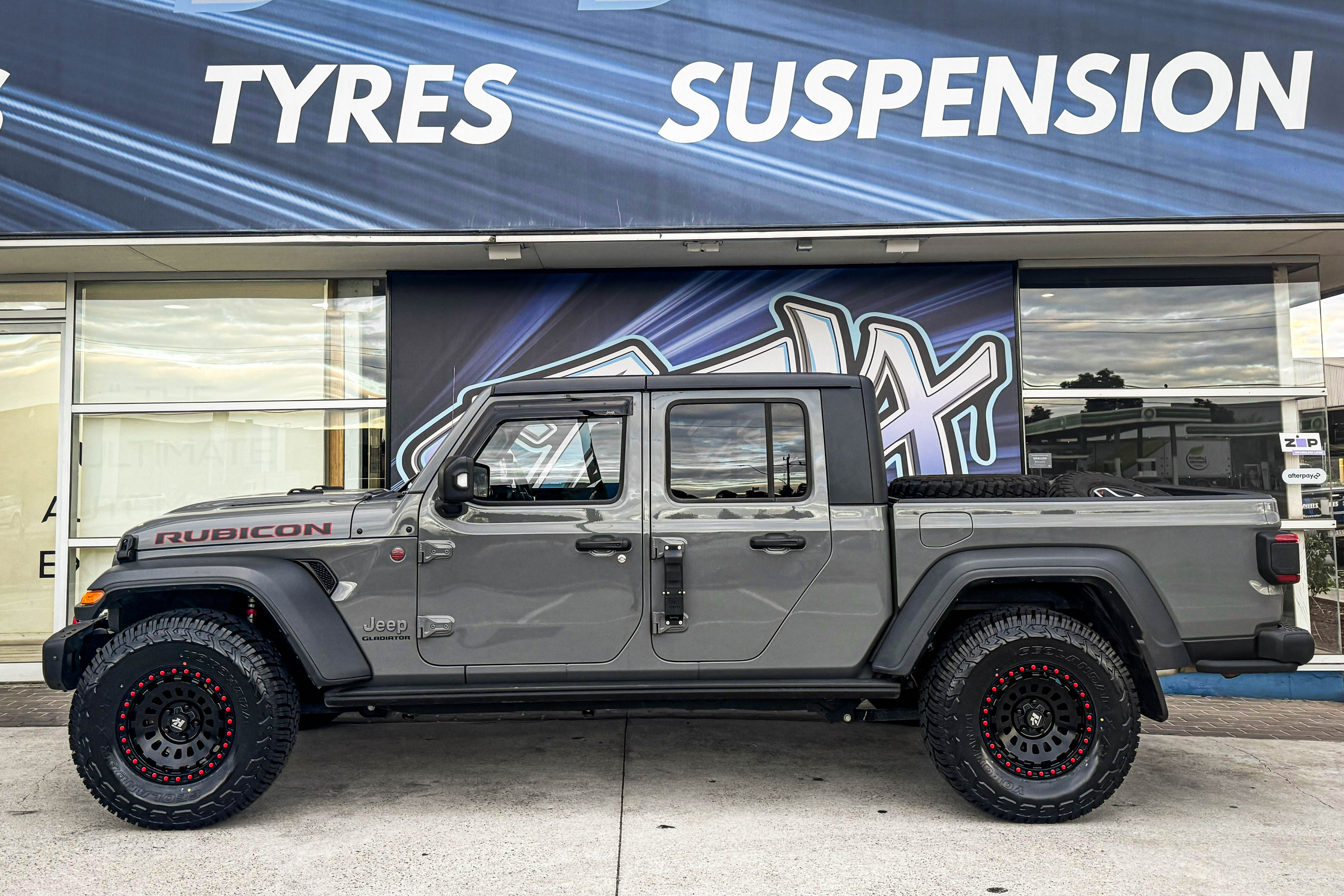 jeep gladiator hussla strikeforce matte black wheel #19451