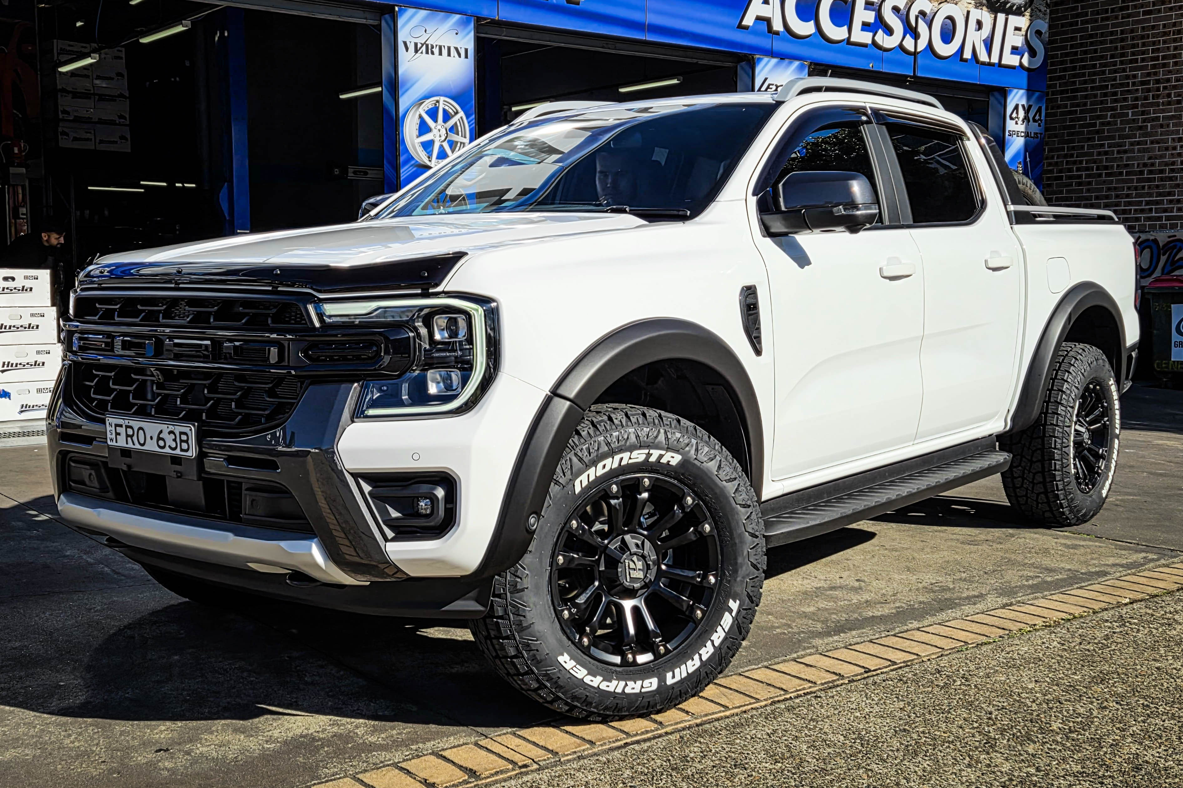 ford ranger hussla ambush matte black wheel #19782