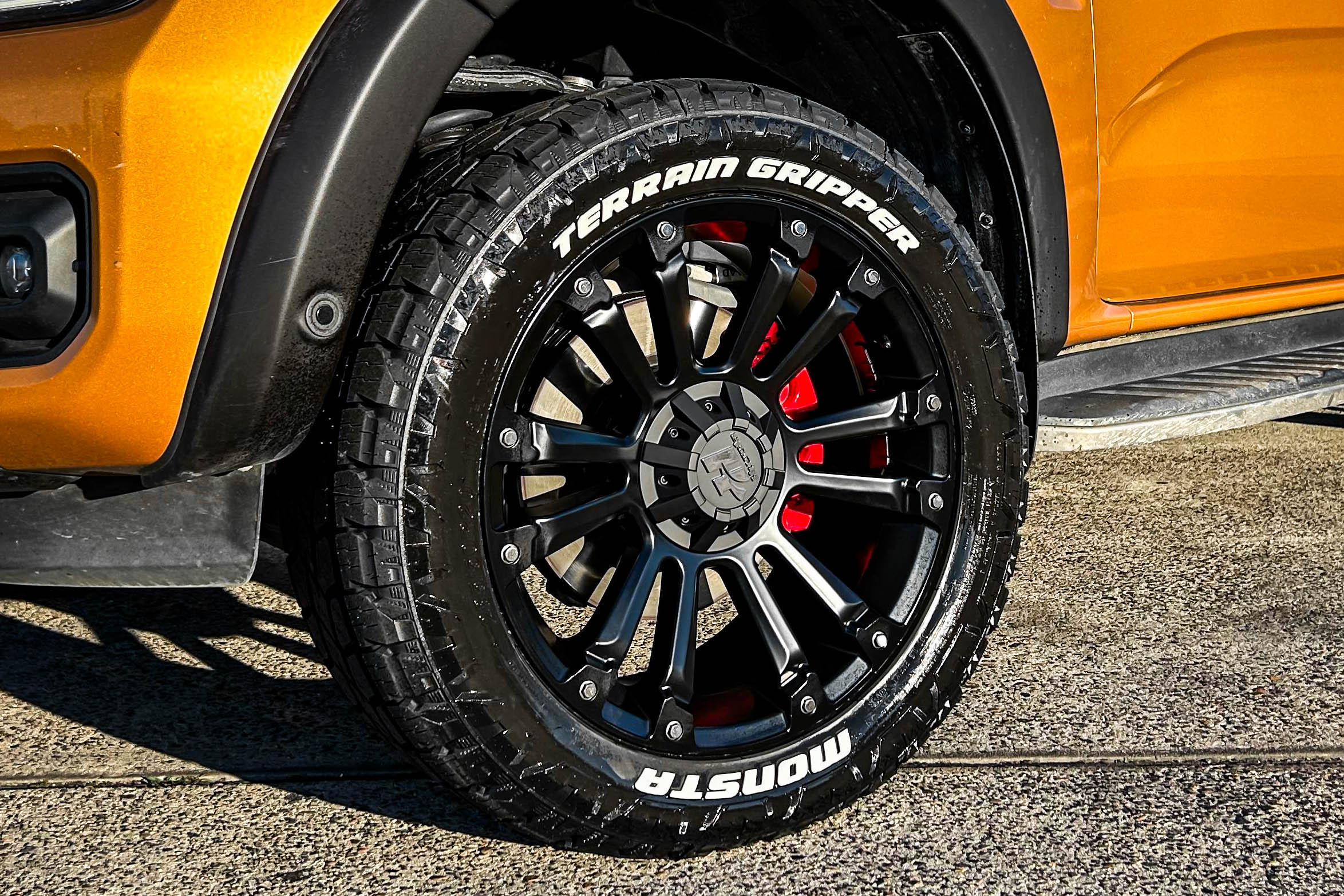 ford ranger next gen hussla ambush matte black wheel #20004