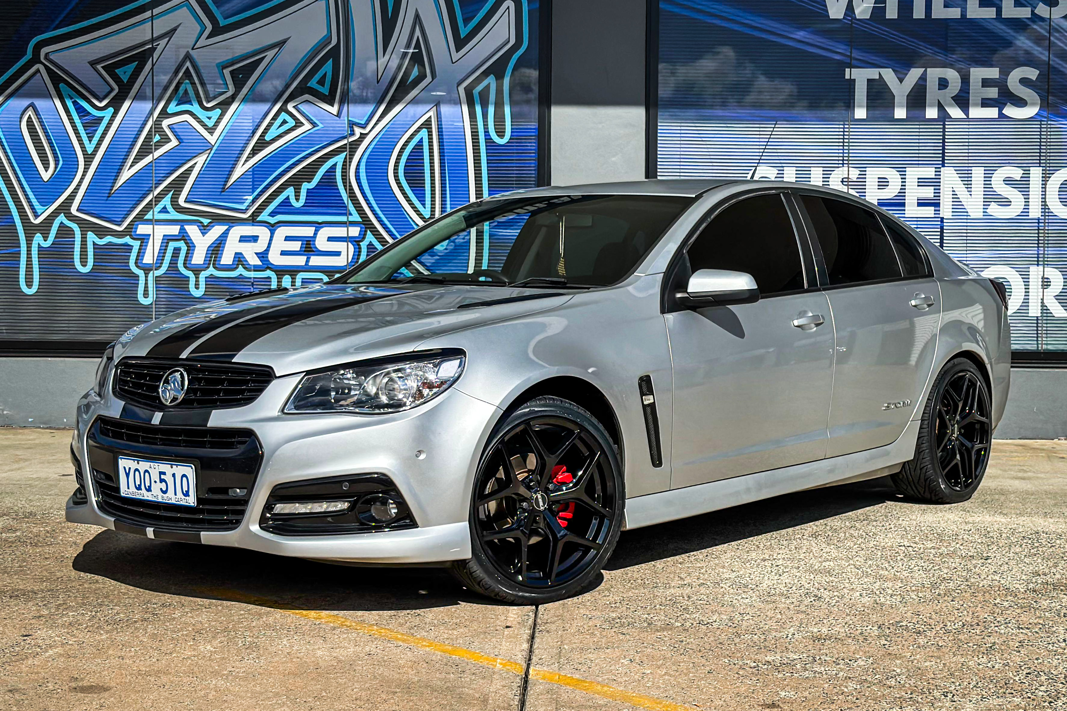 holden commodore hussla flex gloss black wheel #20076