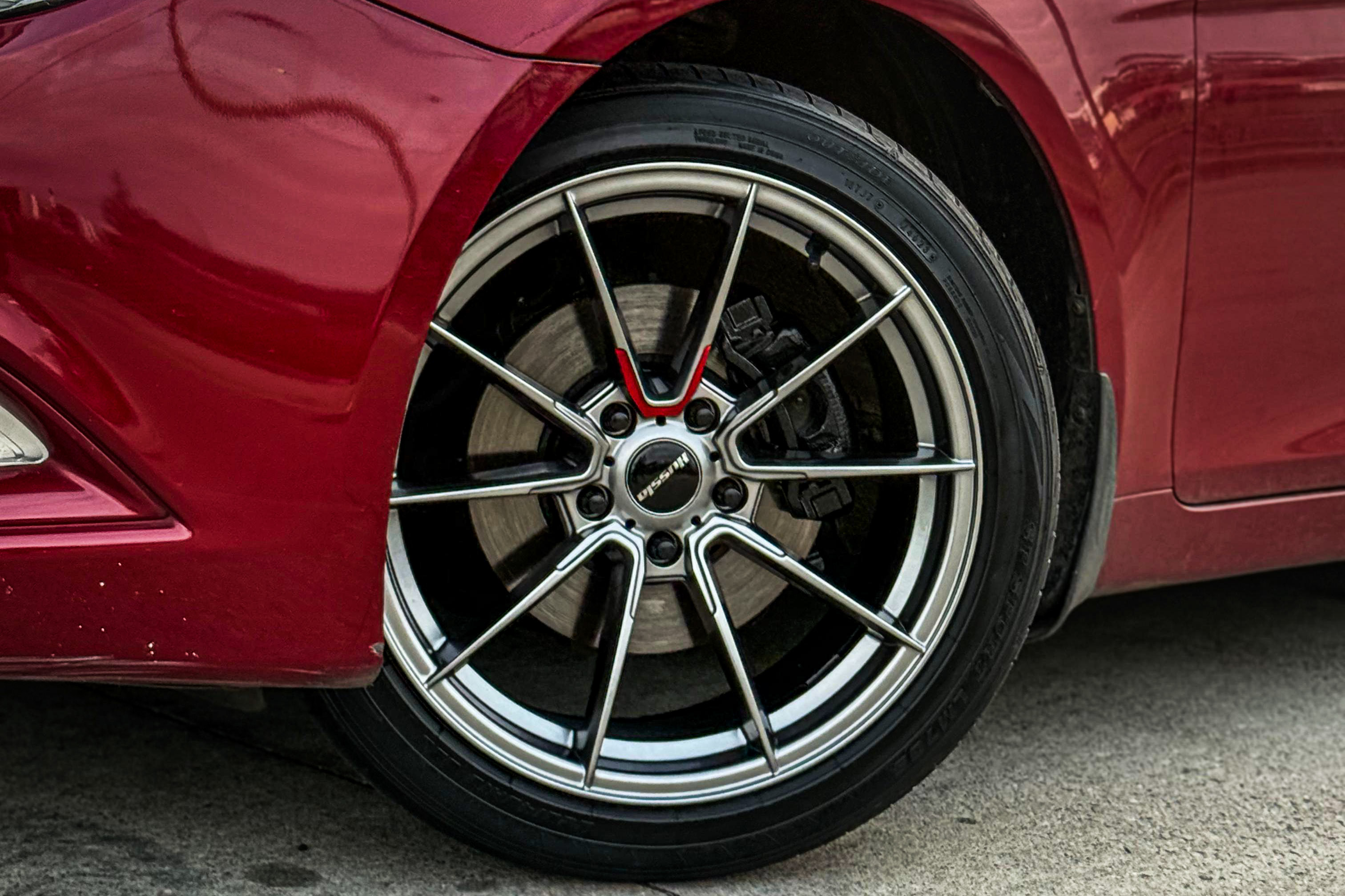 hyundai i30 hussla zenki hyper diamond candy red accent wheel #20650