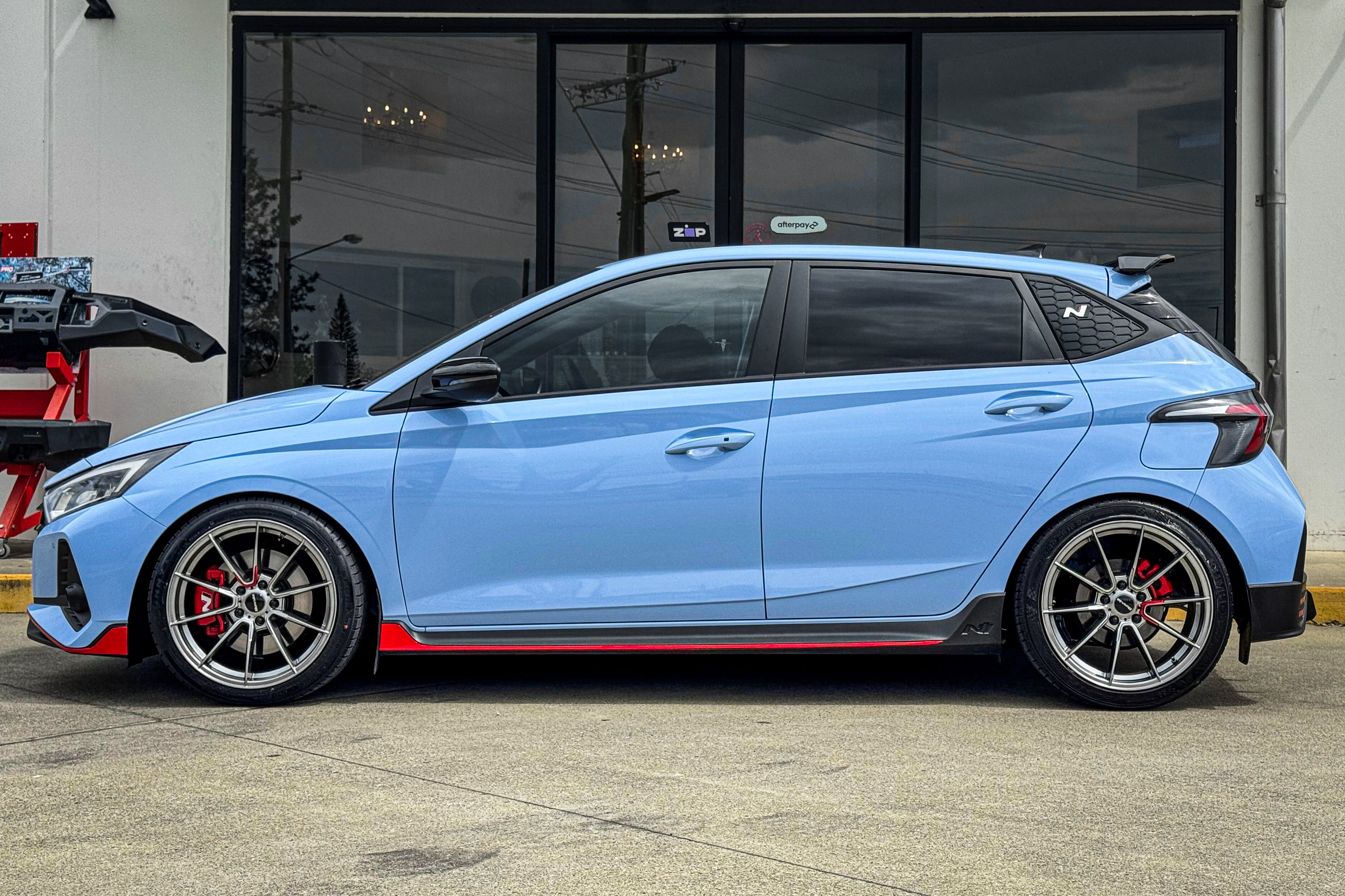 hyundai i20 n hussla zenki hyper diamond candy red accent wheel #20692
