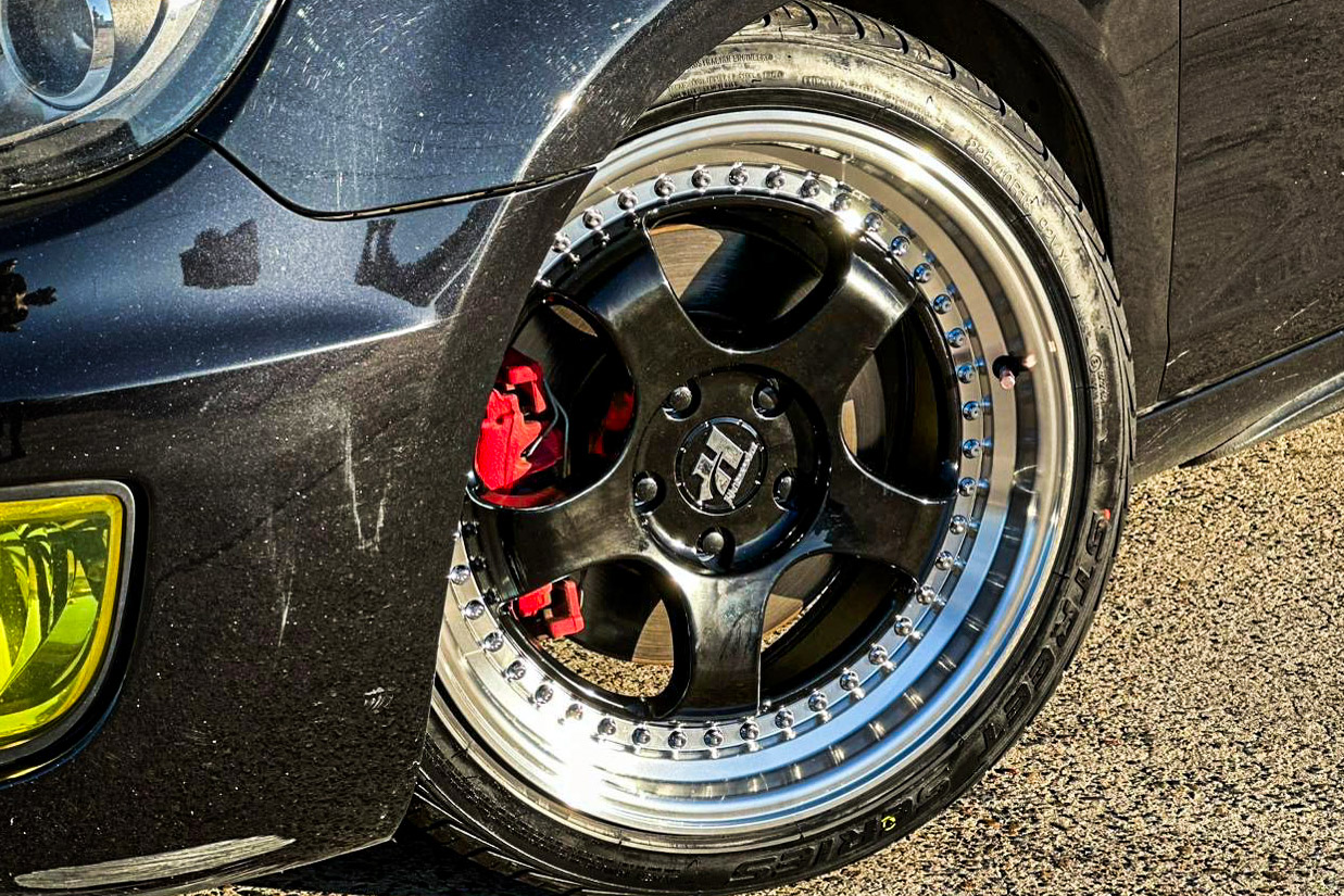 volkswagen golf hussla zen gloss black chrome rivets machined lip wheel ...