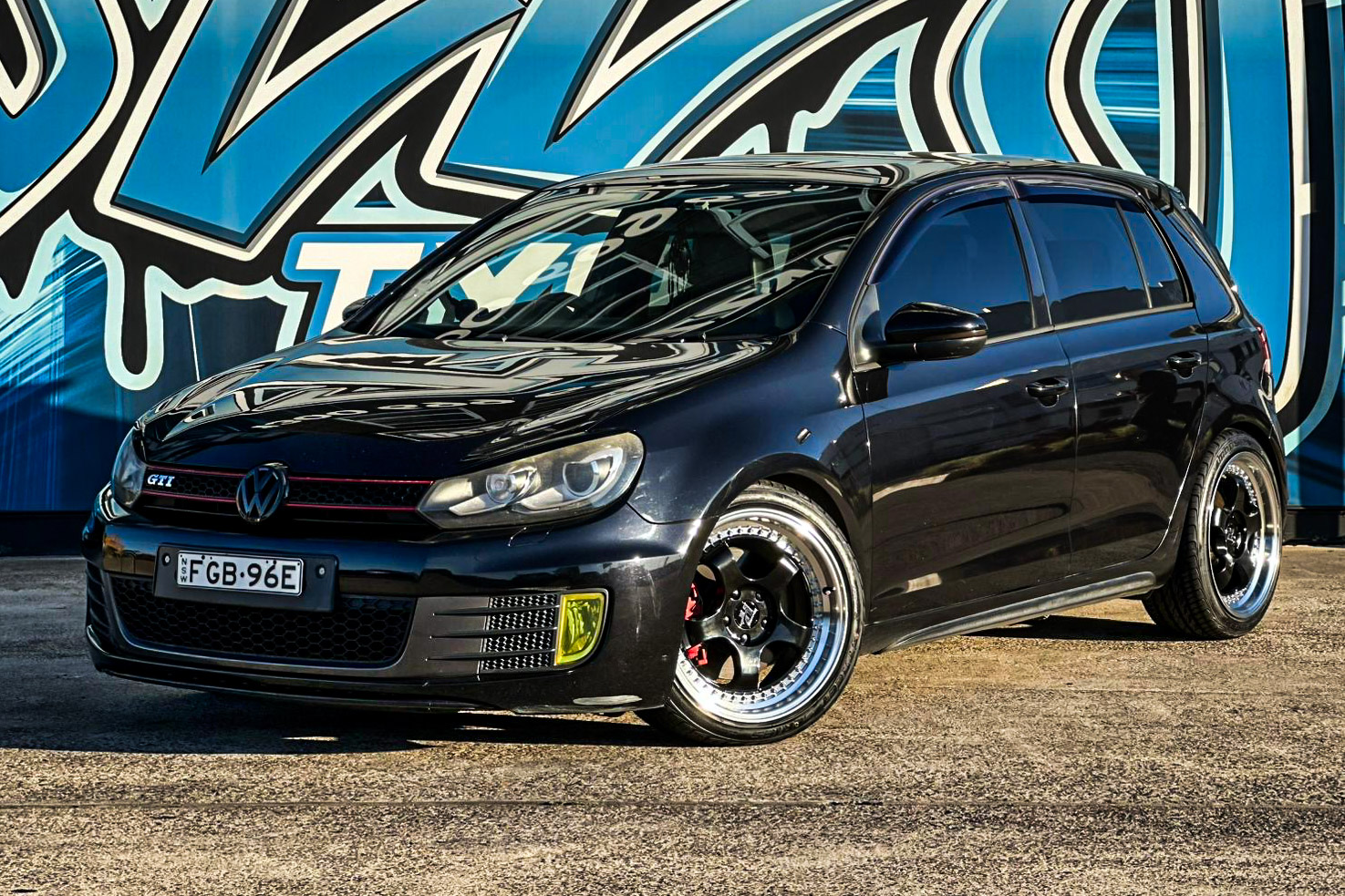 volkswagen golf hussla zen gloss black chrome rivets machined lip wheel ...