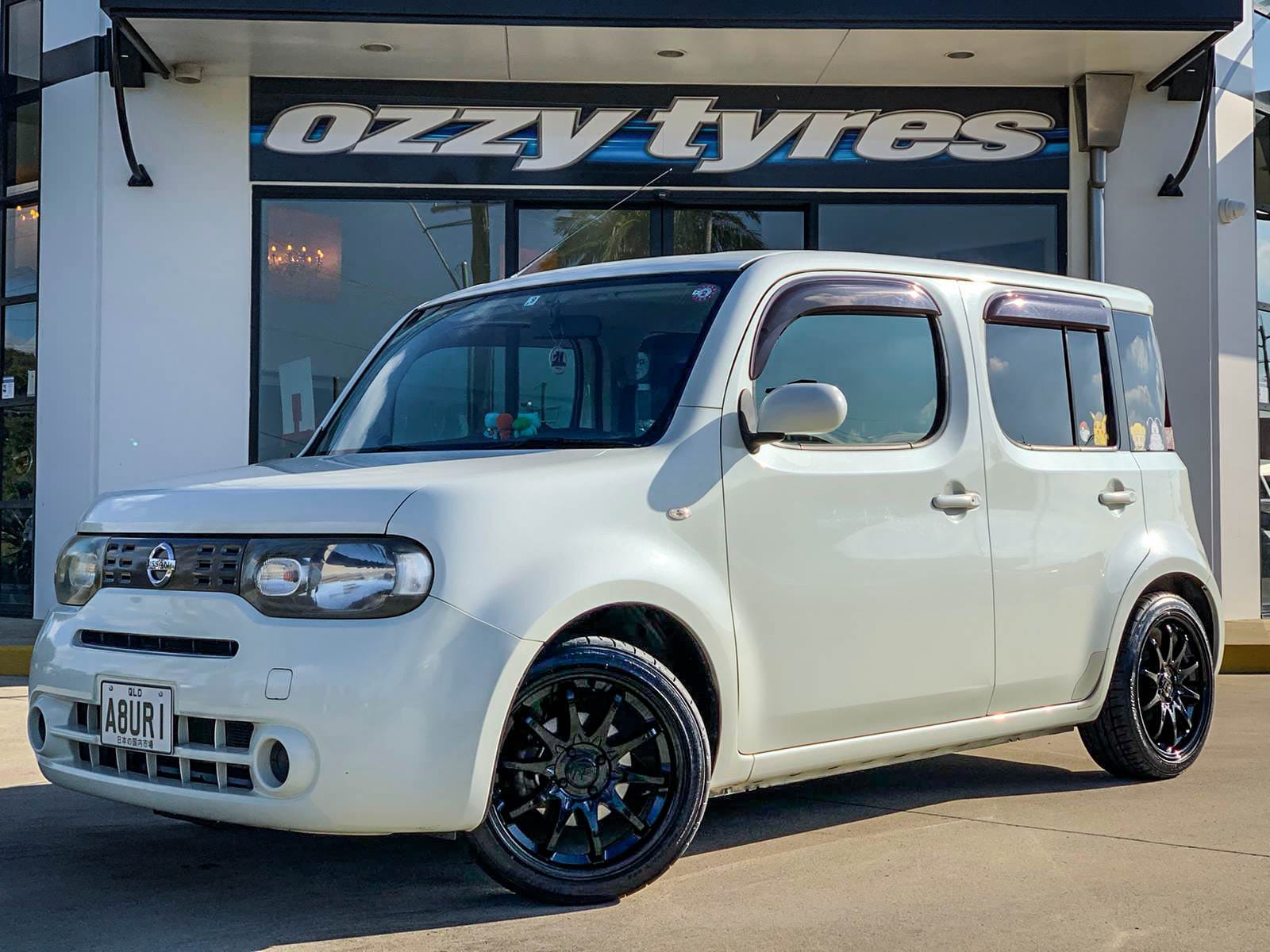 NISSAN CUBE HUSSLA JDM GLOSS BLACK #2551