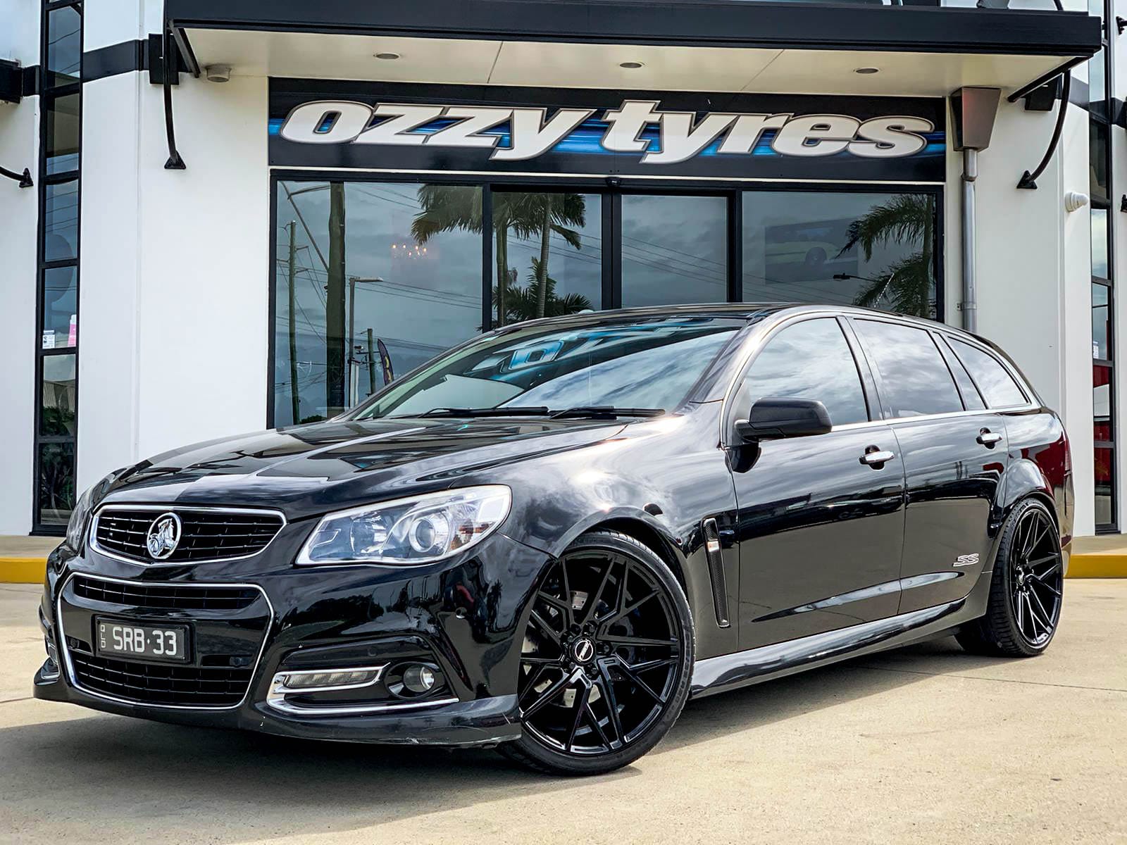 HOLDEN COMMODORE HUSSLA JACQUES GLOSS BLACK #2887