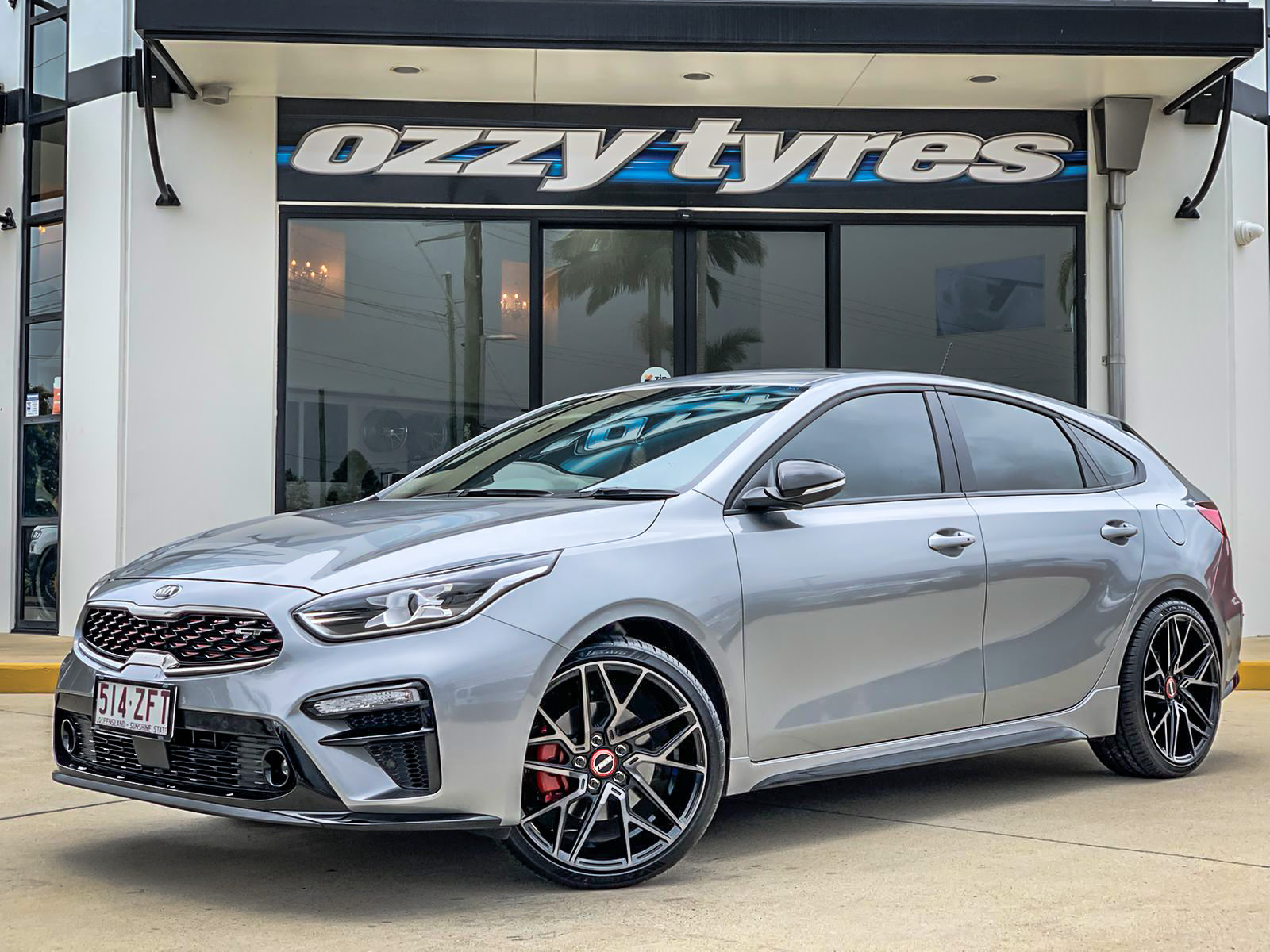 Kia cerato hussla jacques gloss black dark tint #2991