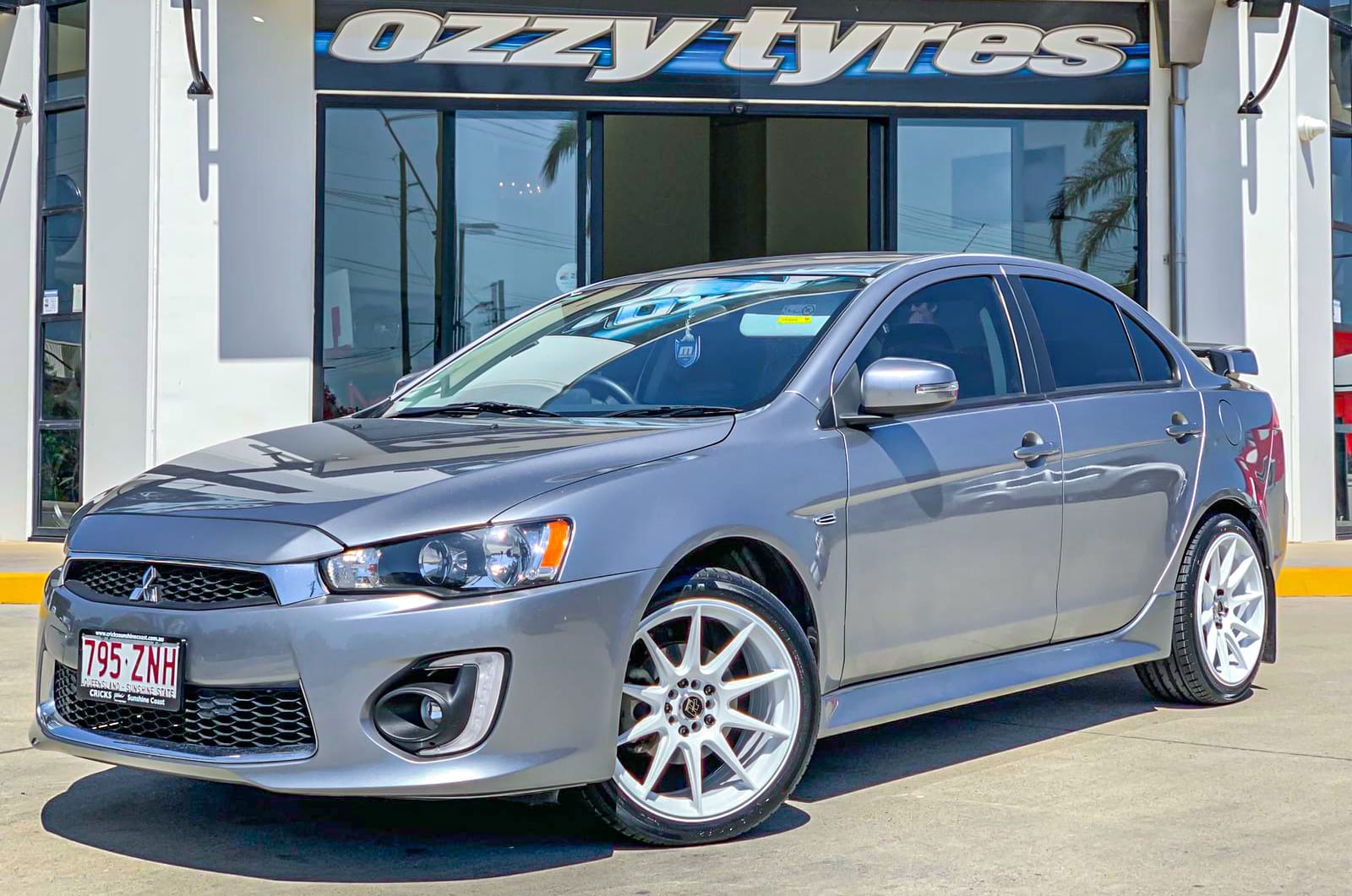 MITSUBISHI LANCER HUSSLA 027 MATTE WHITE #3089