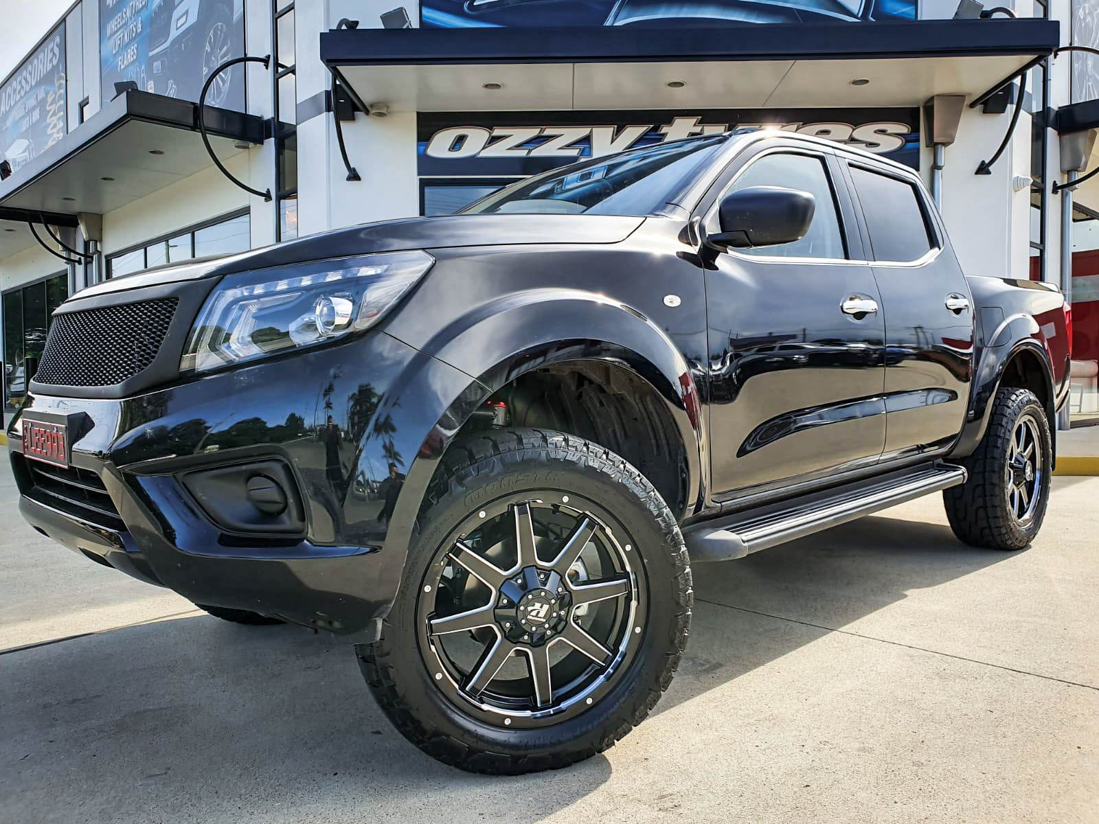 NISSAN NAVARA HUSSLA STEALTH GLOSS BLACK MILLED SPOKES #3239