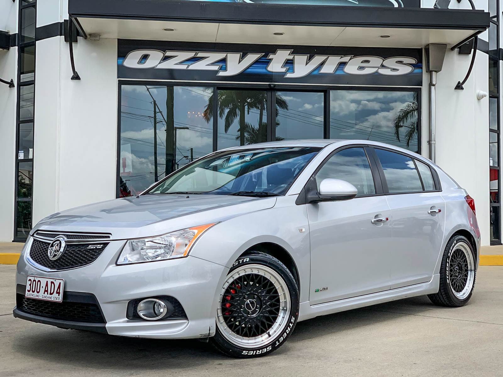 Holden cruze avant garde m220 gloss black machined lip #3293