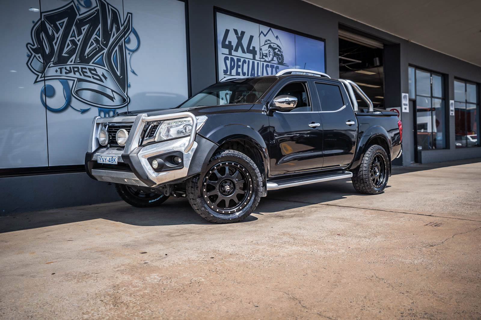 NISSAN NAVARA HUSSLA RAPTOR MATTE BLACK #3567