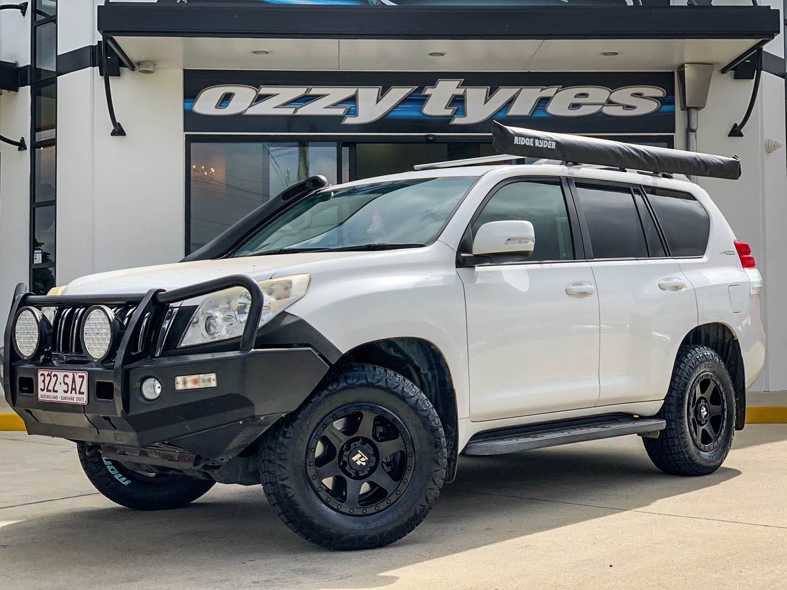TOYOTA LAND CRUISER PRADO HUSSLA SPITFIRE MATTE BLACK #3720