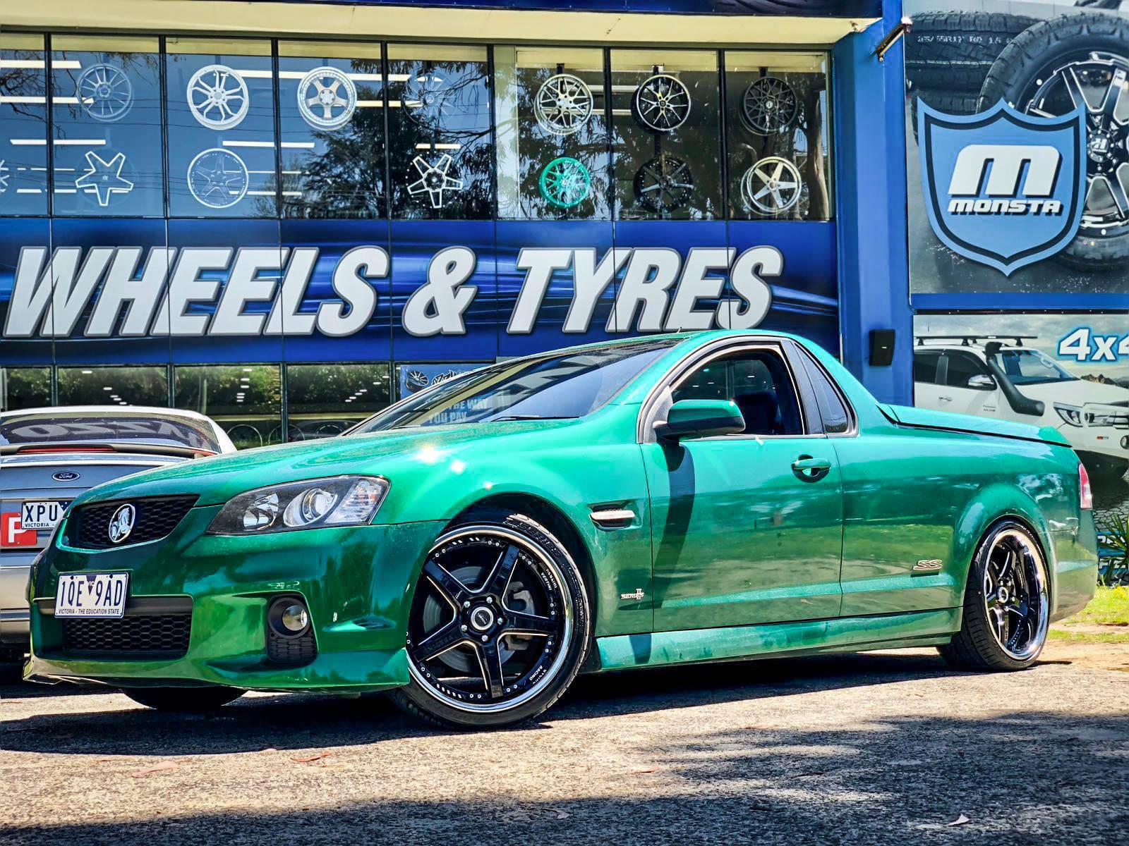 HOLDEN UTE VERTINI DRIFT GLOSS BLACK CHROME LIP #3789