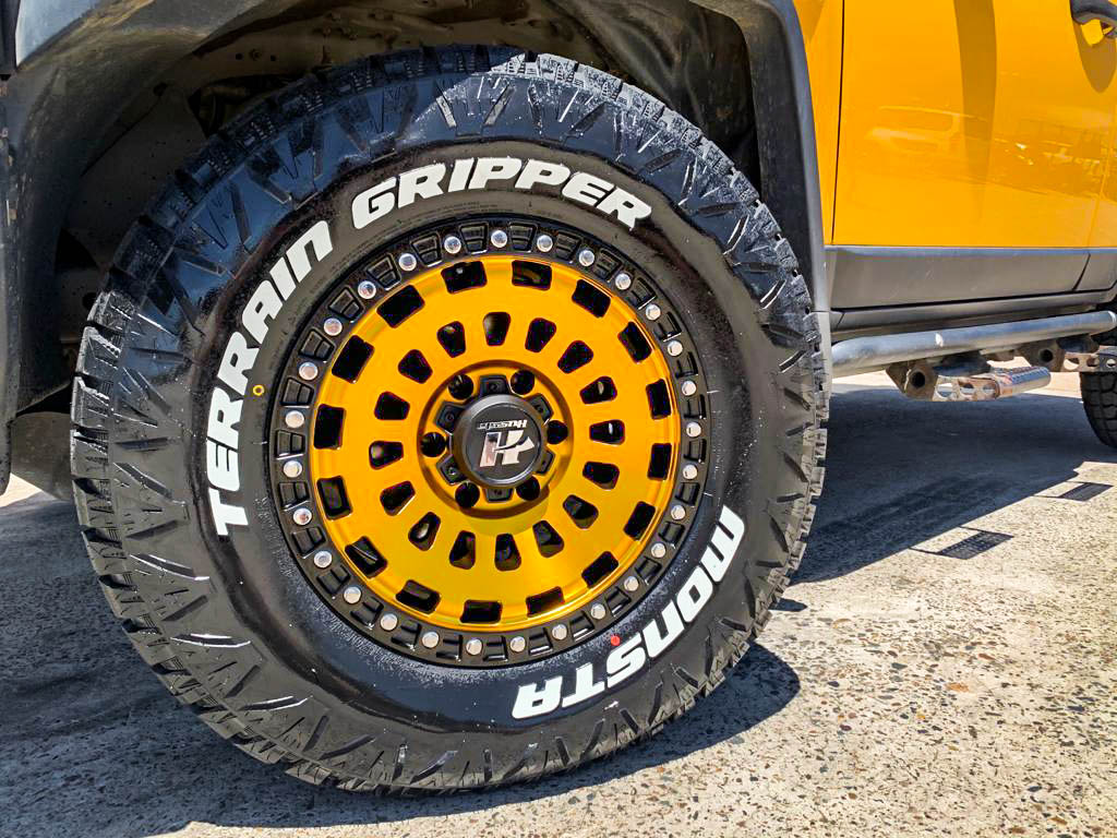 Toyota fj cruiser hussla strikeforce candy yellow #4420