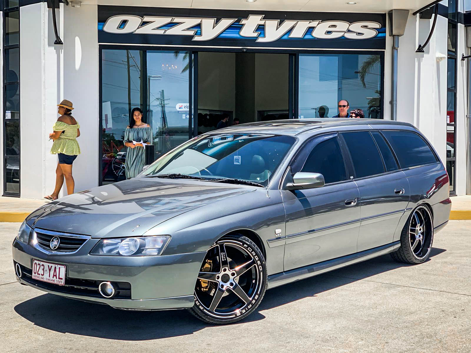 HOLDEN COMMODORE PRO DRAG PD1 BLACK LIP #4638