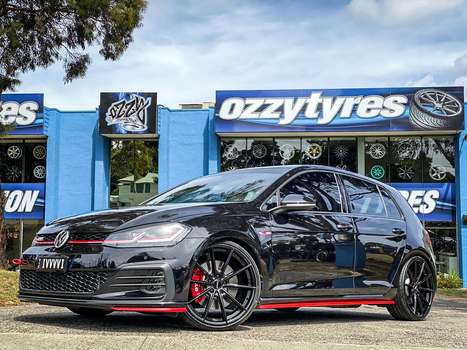 VOLKSWAGEN GOLF HUSSLA MOZ GLOSS BLACK #629