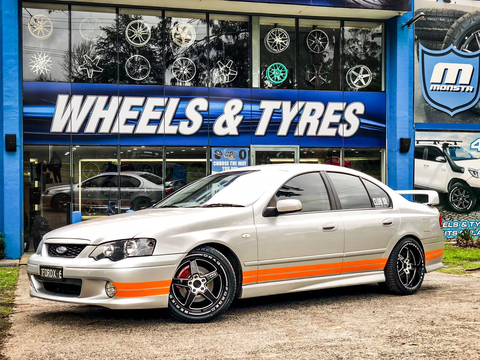 FORD FALCON PRO DRAG PD1 BLACK LIP #658