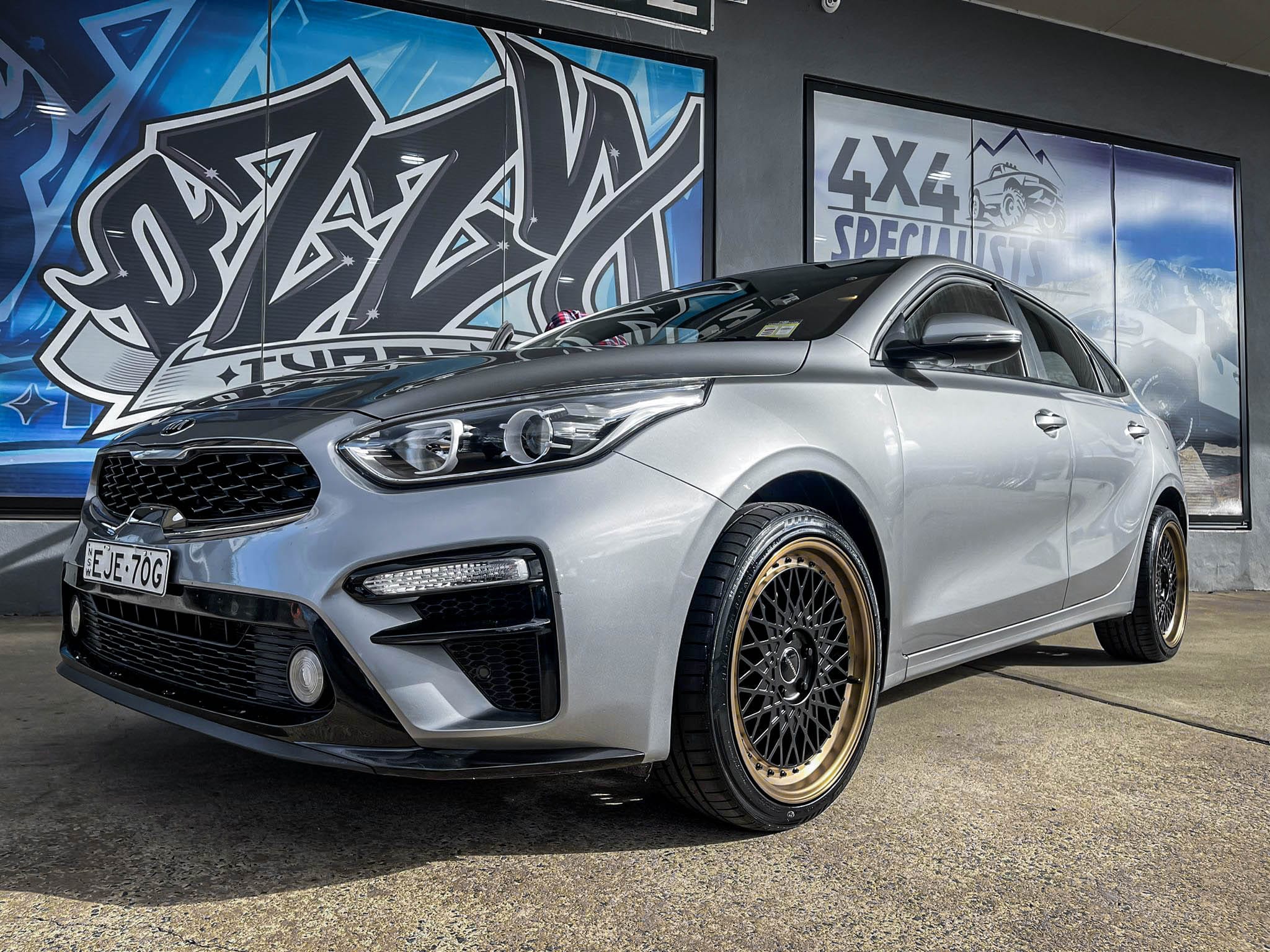 kia cerato avant garde m220 matte black bronze lip wheel #7485
