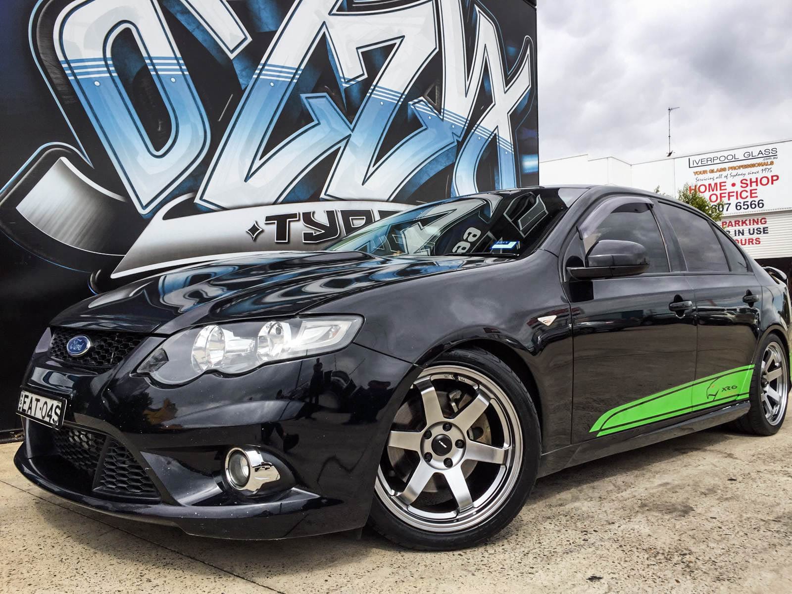 FORD FALCON AVID AV-06 HYPER BLACK #973